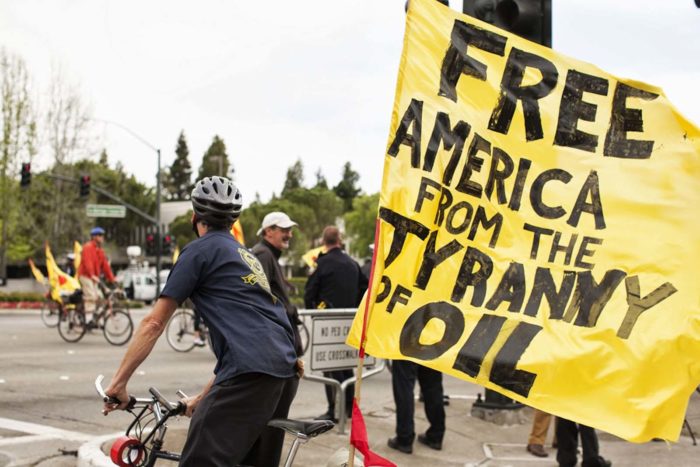 David Solnit, Activism’s Creative Renaissance Man | The Art of the ...